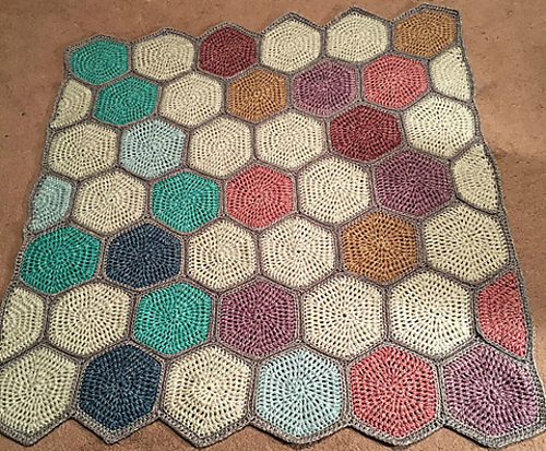 Ravelry: Spiral Hexaround pattern by Julie Yeager