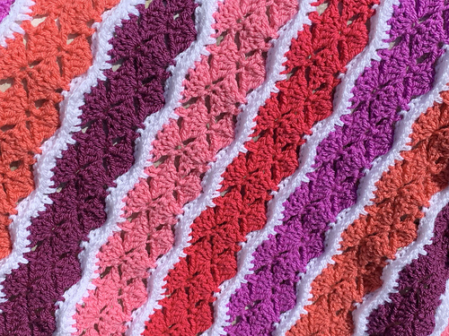 Ravelry: Ophelia Ripple Blanket pattern by Julie Yeager