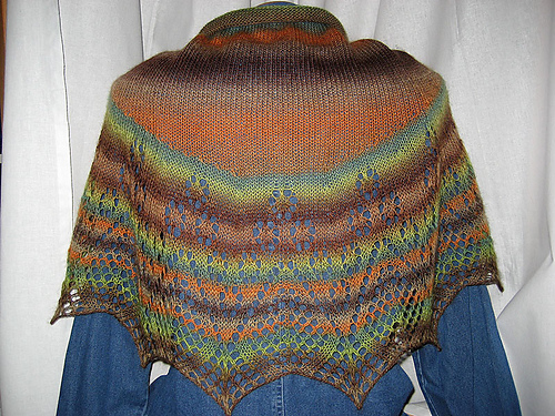 Ravelry: Autumn Leaves Shawl pattern by Kristina Karlsson