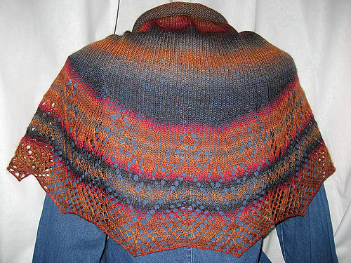 Ravelry: Autumn Leaves Shawl pattern by Kristina Karlsson