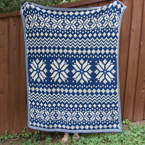 Ravelry: Nordic Star Blanket pattern by Erin Toews