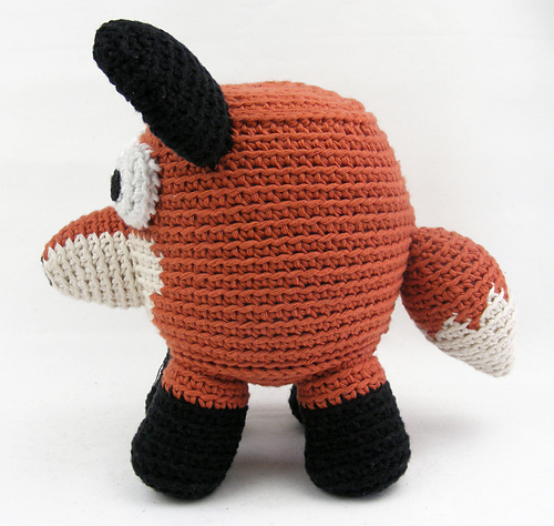 Ravelry: Cube Fox pattern by Skeins Away (Emma Field)