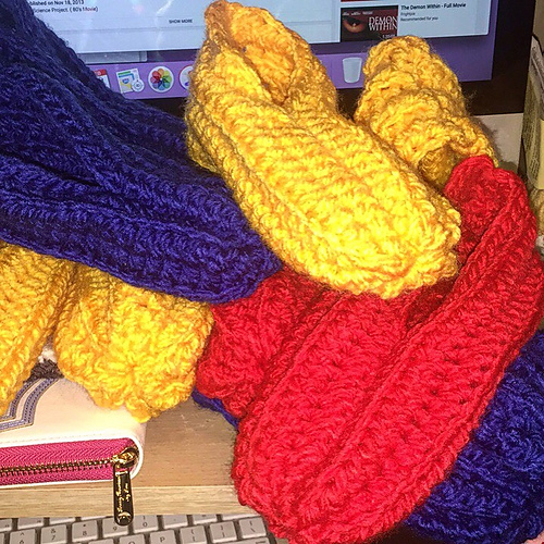 Ravelry: Retro slippers pattern by T L