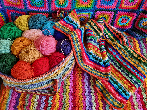 Ravelry: Canalboat Blanket CAL pattern by Lucy of Attic 24