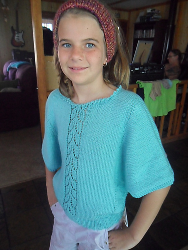 Ravelry: Evie pattern by Justine Turner