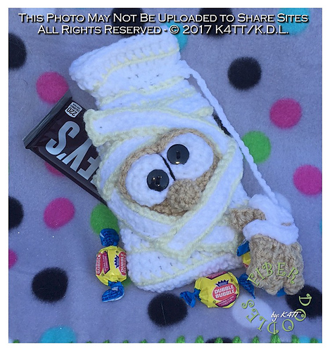 Ravelry: Silly Sacks Mummy pattern by K4TT