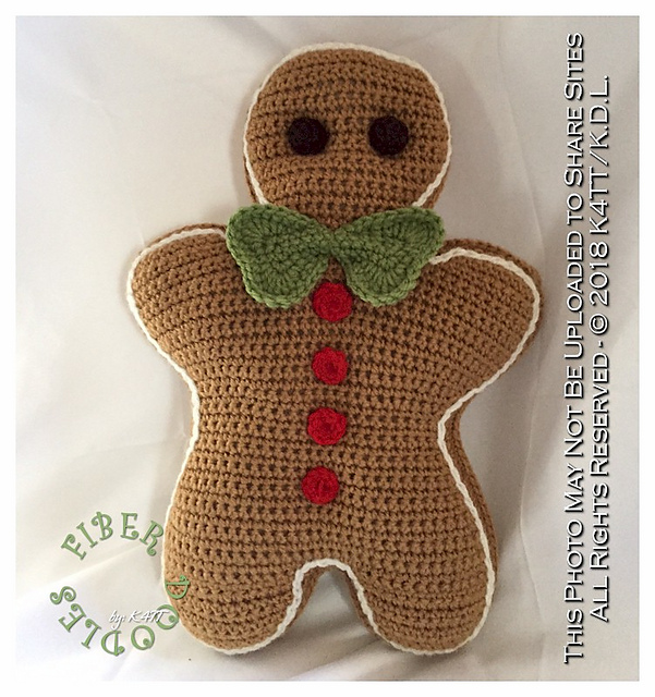 Ravelry: Gingerbread Man Pillow pattern by K4TT