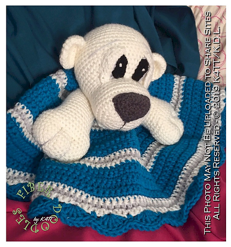 Ravelry: Polar Bear Cuddler pattern by K4TT