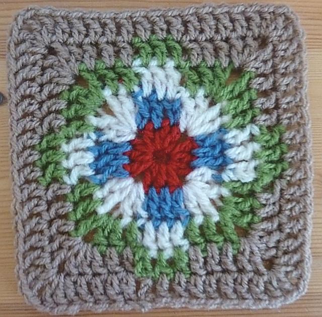 Ravelry: Native American Square pattern by Heather C Gibbs (KCACO.UK)