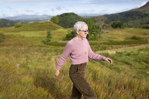 Finished my Doocot sweater and it is cozy! : r/knitting