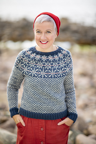 Ravelry: Skiftie pattern by Kate Davies Designs