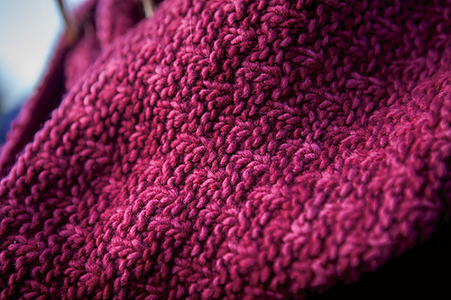 Ravelry: Broken Garter Cowl pattern by Sarah Sundermeyer