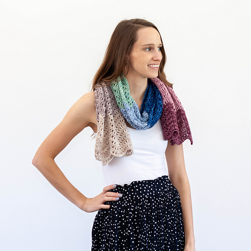 Ravelry: Juniper Wrap pattern by Katy Petersen
