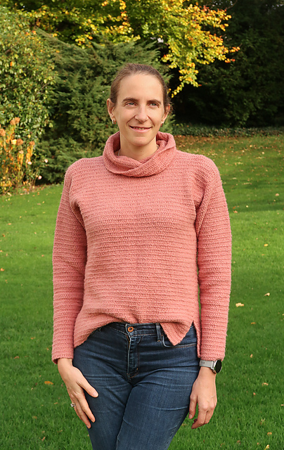 Ravelry: Cozy Cowl Sweater pattern by Knitting with Chopsticks
