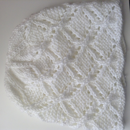 Ravelry: Diamond Eyelet Hat pattern by Katherine Westerman