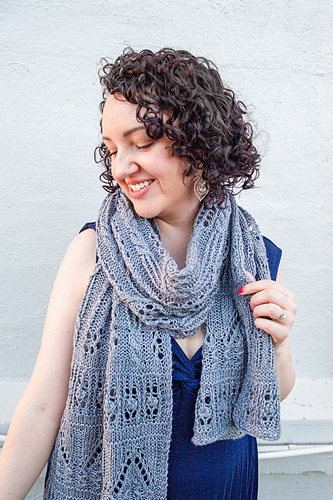 Ravelry: Champagne and Silk Wrap pattern by Padma R