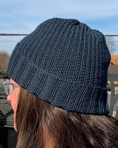 Ravelry: Tuque d'automne à large rebord pattern by Karen Blanchet