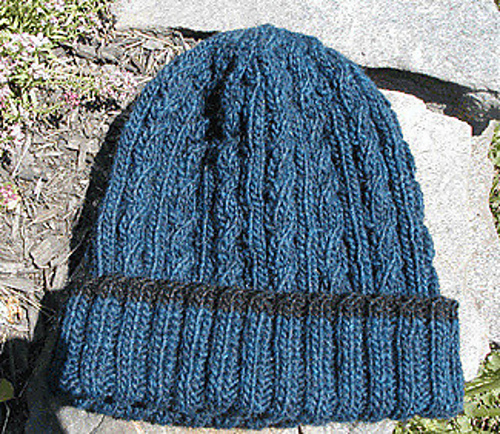Ravelry: Ivy's Cable Cap pattern by Ivy Darrow