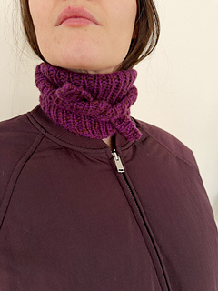 Ravelry: Margaux Scarf pattern by Spektakelstrik - Mie Firring