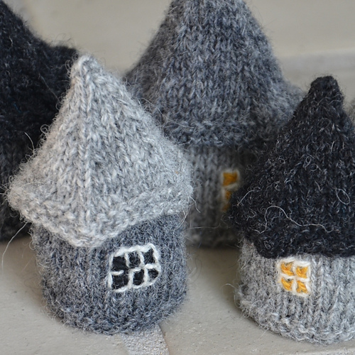 Ravelry: Little House pattern by Tina Vejlø Andersen