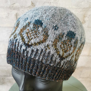 Ravelry: Thistle hat pattern by Tina Vejlø Andersen
