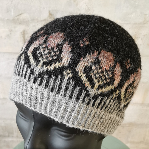 Ravelry: Thistle hat pattern by Tina Vejlø Andersen