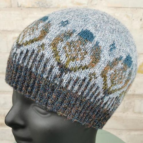 Ravelry: Thistle hat pattern by Tina Vejlø Andersen