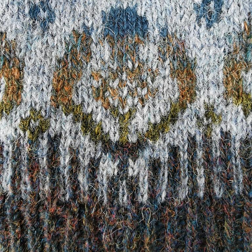 Ravelry: Thistle hat pattern by Tina Vejlø Andersen