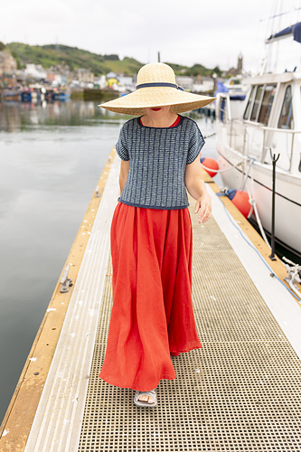 Ravelry: Weaver, B pattern by Kate Davies Designs