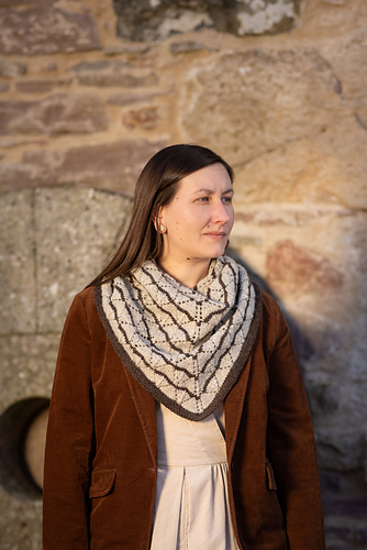 Ravelry: Fleero pattern by Kate Davies Designs