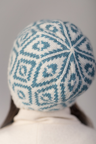Ravelry: Sonsie pattern by Kate Davies Designs
