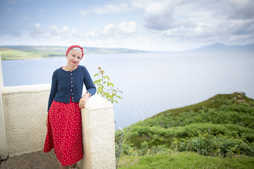 Ravelry: Iola pattern by Kate Davies Designs