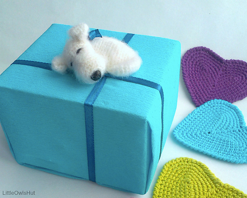 Ravelry: 165 Cuddly-Wuddly Dog Beemka and heart pattern by LittleOwlsHut
