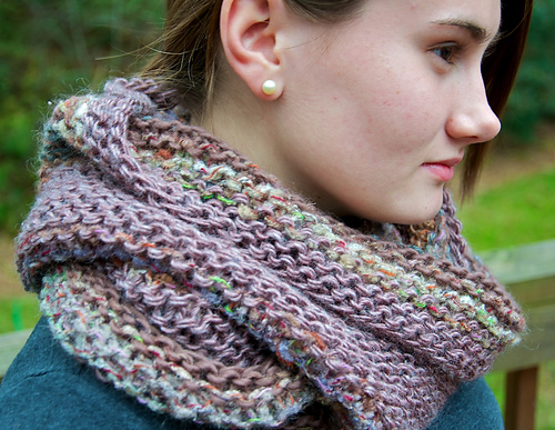 Ravelry: Long Ways Garter Cowl pattern by Katherine Mehls