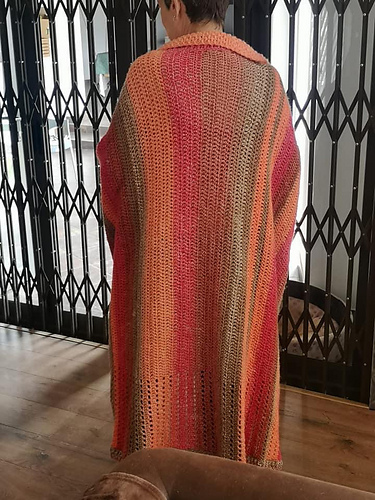 Ravelry: HiLo Poncho pattern by Kathryn Middleton