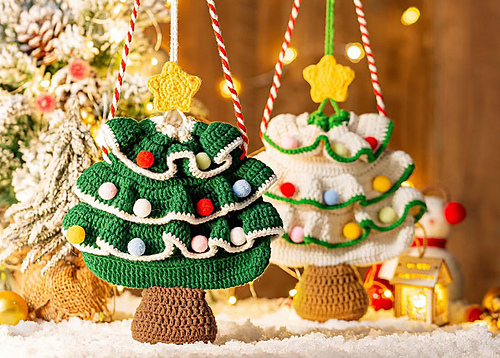 Ravelry: Christmas Bag pattern by Kathy Leung