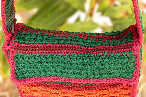 Ravelry: Crunchy Stitch Crochet Bag Pattern pattern by Katie McCrochet