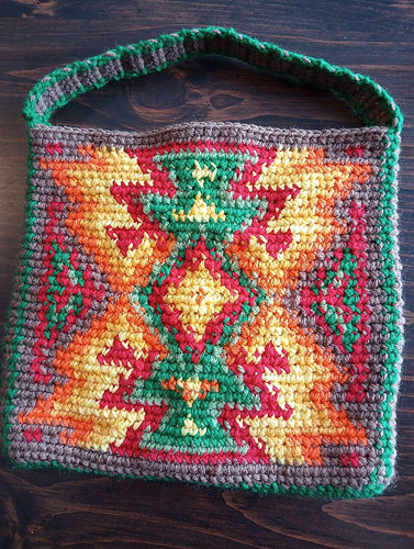 Ravelry: Aztec-Inspired Crochet Bag Pattern pattern by Katie McCrochet