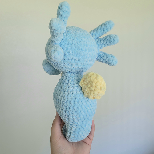 Ravelry: Horsea Amigurumi Chenille Pokemon pattern by Katlyn Howlett