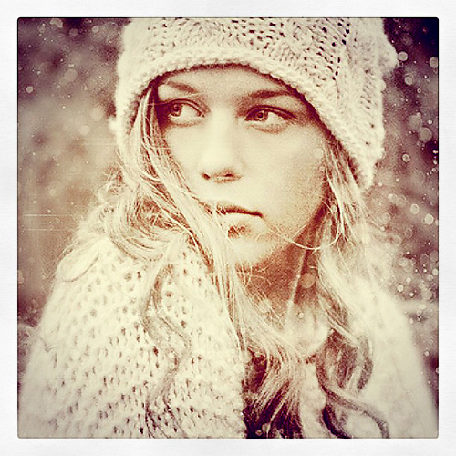 Ravelry: Henriette's Braided Beanie ♡ pattern by Kat