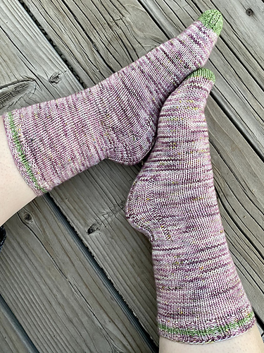 Ravelry: Magic Heel Socks pattern by Judy Jewell