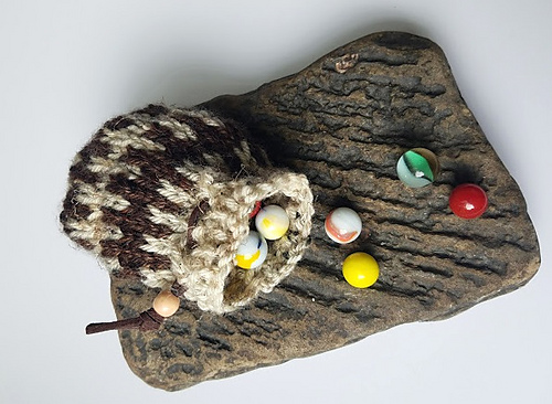 Ravelry: Lost Marbles Pouch pattern by Katy Sue