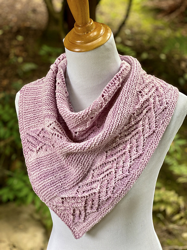 Ravelry: South Falls pattern by Kay Hopkins