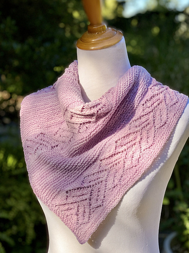 Ravelry: South Falls pattern by Kay Hopkins