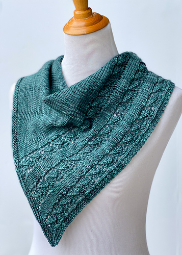 Ravelry: Trail of Leaves pattern by Kay Hopkins