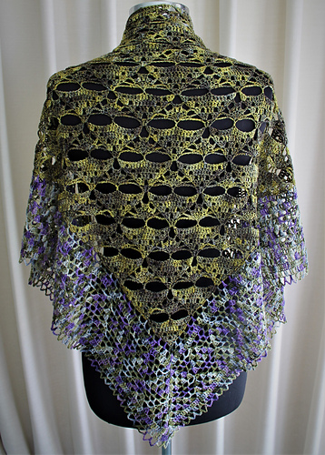 Ravelry: Tree of life shawl pattern by Kaye Adolphson