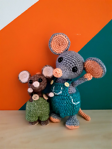 Ravelry: Chippie the Mouse pattern by Live In Cin