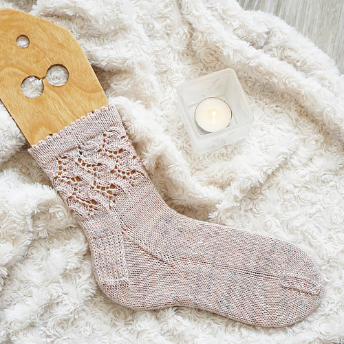Ravelry: Fairy Dust Socks pattern by Woolfield - Nicole Bracey