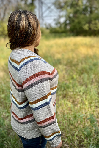 Ravelry: Frankie V pattern by Kelly Fowler