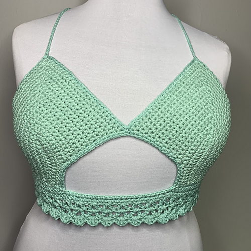 Ravelry: The Peekaboob Top pattern by Kelsie Beckham